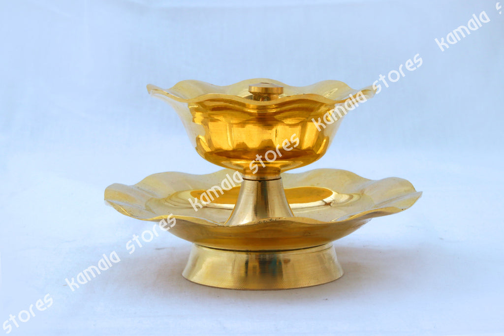 Brass Nandha Deepam / Flower Model Diya – Kamala Stores